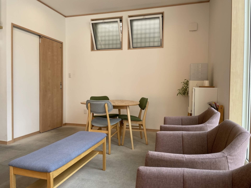 【保存版】民泊の申請に必要な手続きを3つの法律別に紹介【必要な設備や書類を解説】 – 民泊総合研究所